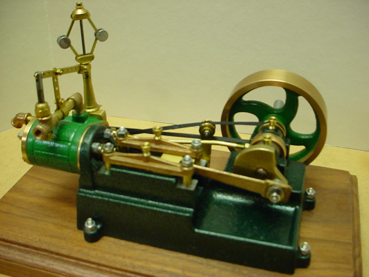 More Steam Engines and Accessories – Down In The Shop